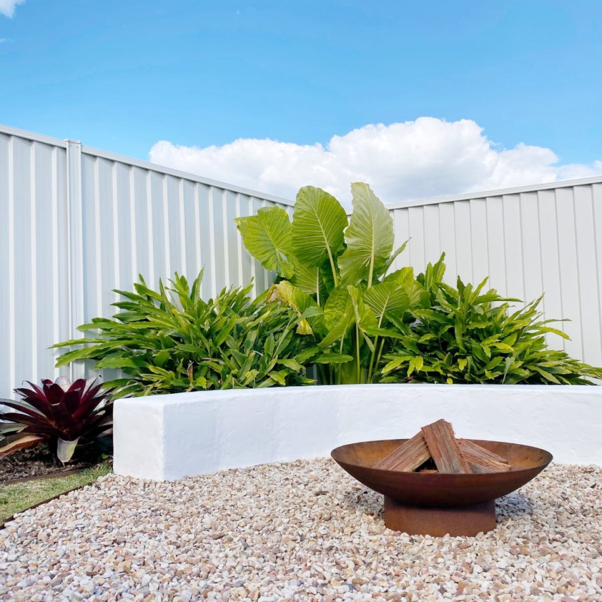 Steel Rust Fire Pit – Beccali